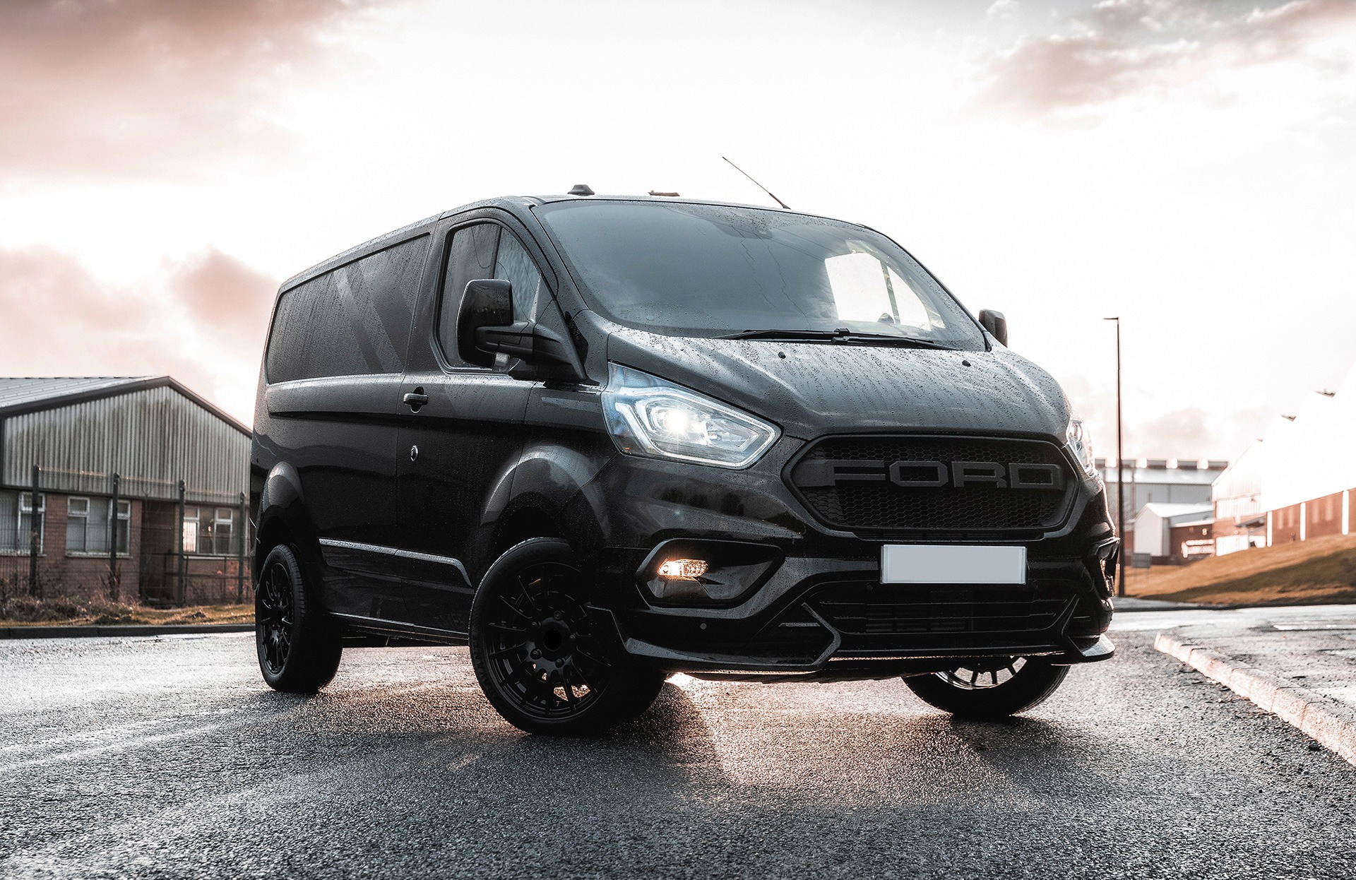 Summit Vans: All Things Vans | Buy, Sell & Lease | Hull